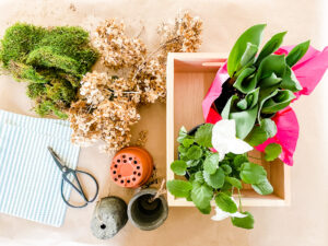 Make an easy indoor spring planter box with simple supplies | Most ...